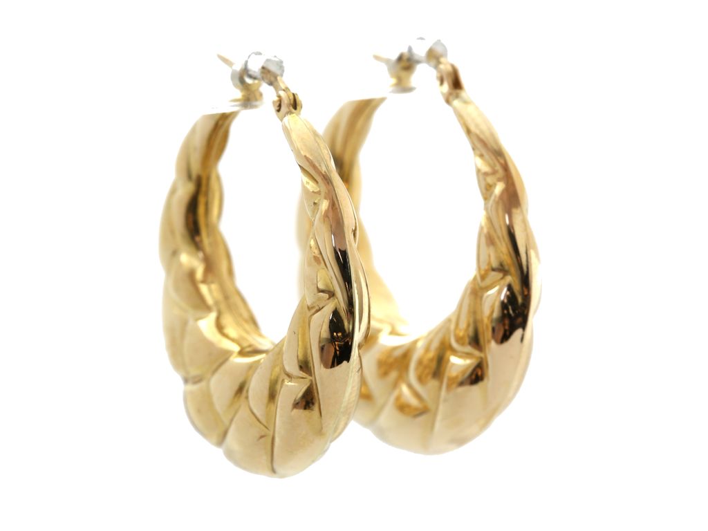 Korvakorut - Helsingin Pantin Huutokauppa